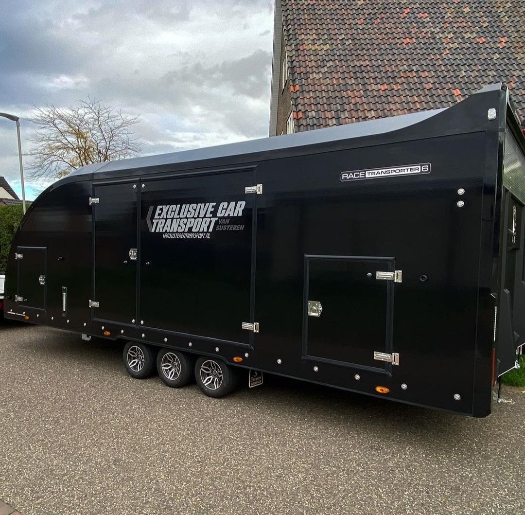 Über uns - Exclusive Car Transport Van Susteren